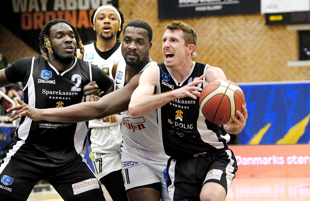 Bears tager stensikkert første stik i semifinalerne